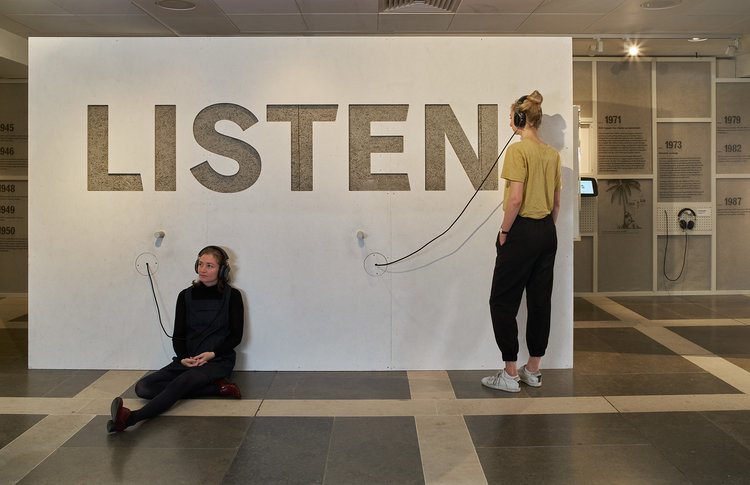 Multi Sensory Exhibition Stand Ideas to Engage Your Audience